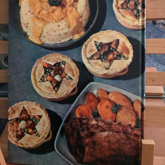 Family Circle | Kitchen | Vintage The Meat Cookbook | Poshmark